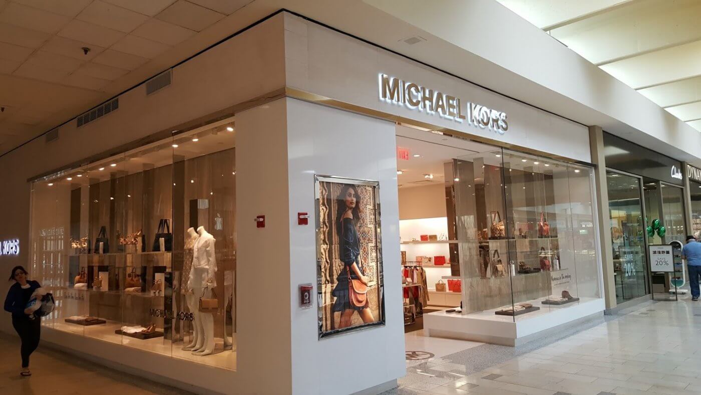 Túi MK bán tại Michael Kors Outlet vs Retail Store - Pumi Store
